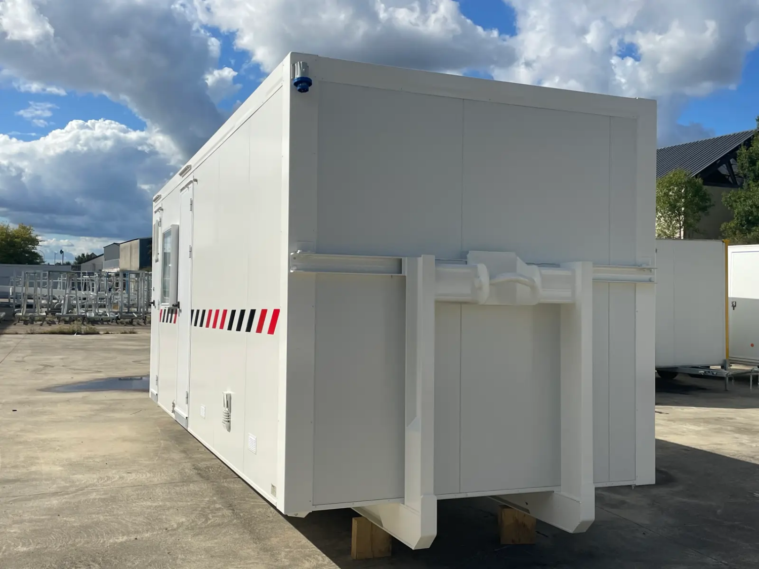 découvrir des images de bases-vie mobiles