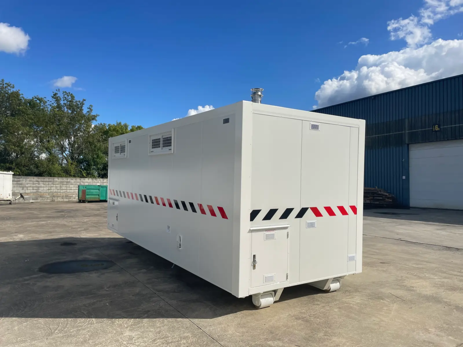 découvrir des images de bases-vie mobiles